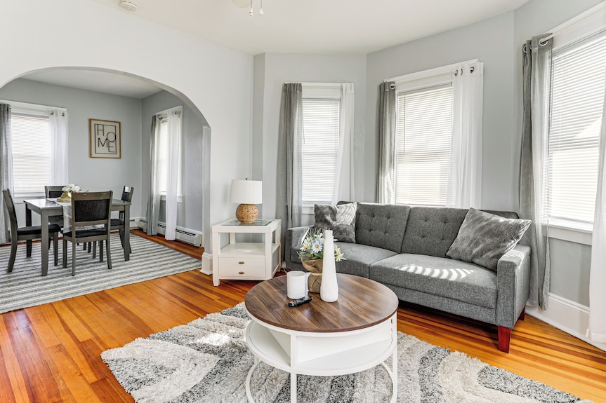 5 Mi To Brown U: Pet-friendly Apt, Walk To Dining! - Rhode Island