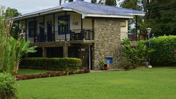 Casa de Campo Familiar, vista para o canal | 9 quartos, secretária adequada para computadores portáteis
