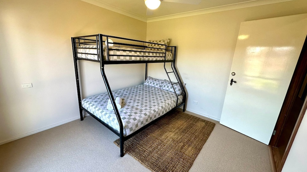 Bignell Family Home-Stay - Busselton | Vrbo