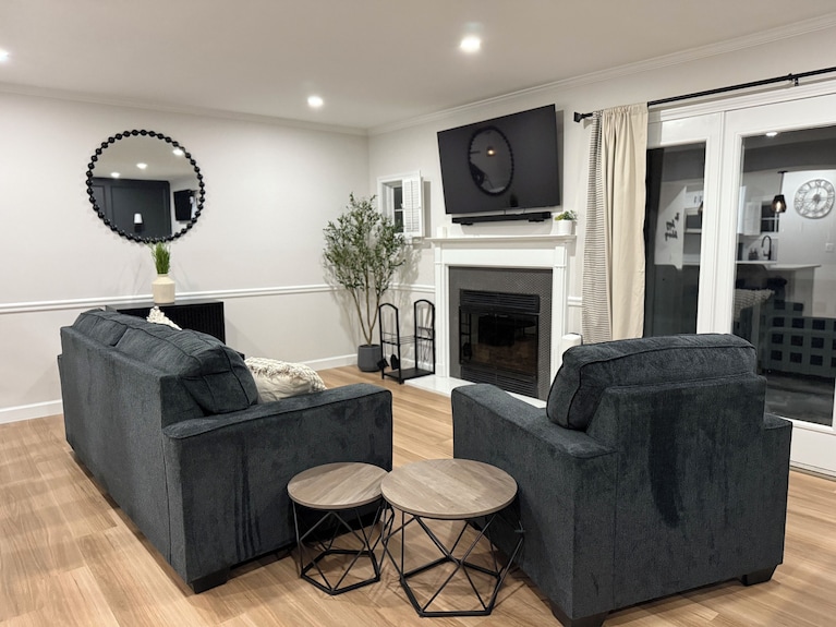 The Happy Hideaway, Steps From Spa And 1 Mile To Mohegan Sun - Norwich, CT