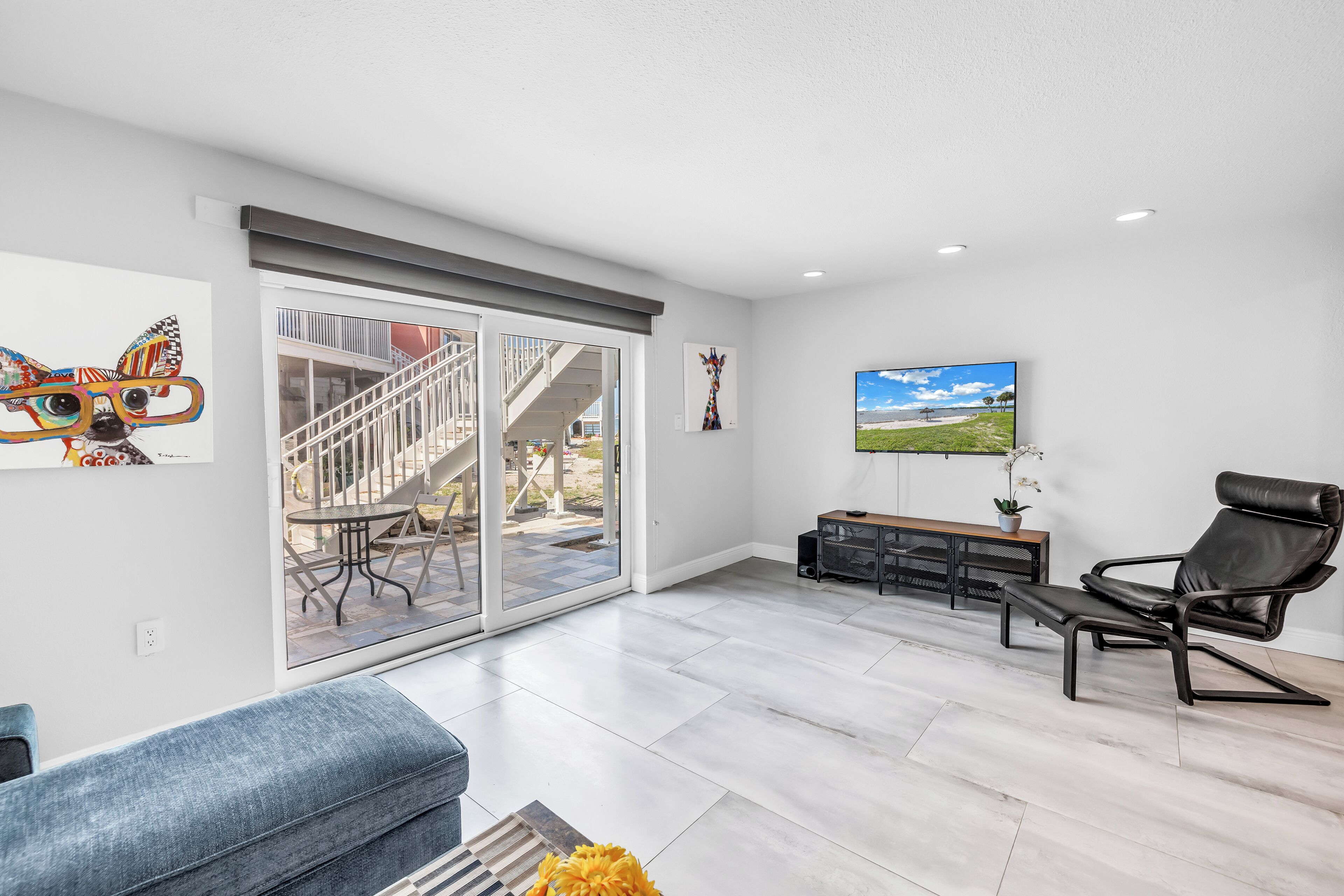 1br Beachfront Condo W/ Water View In St. Pete, Fl - St. Petersburg, FL