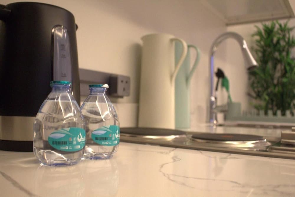 Elite One-bedroom Apt Alrimal-3 -