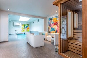Piscina interna