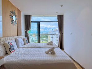 Apartamento de Luxo, 2 quartos, vista para o mar | 2 quartos, lençóis de algodão egípcio, roupa de alta qualidade