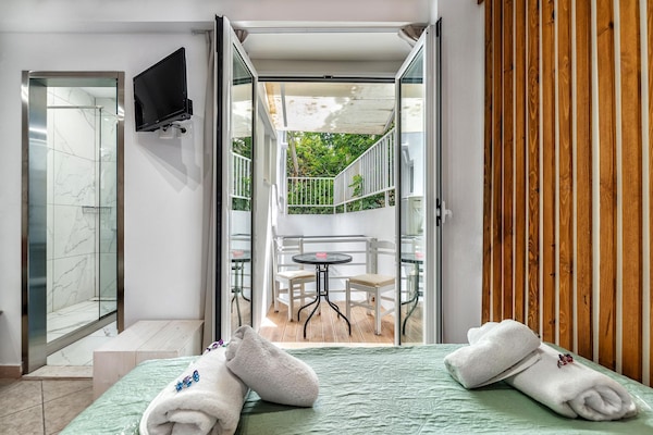 Estúdio | 18 quartos