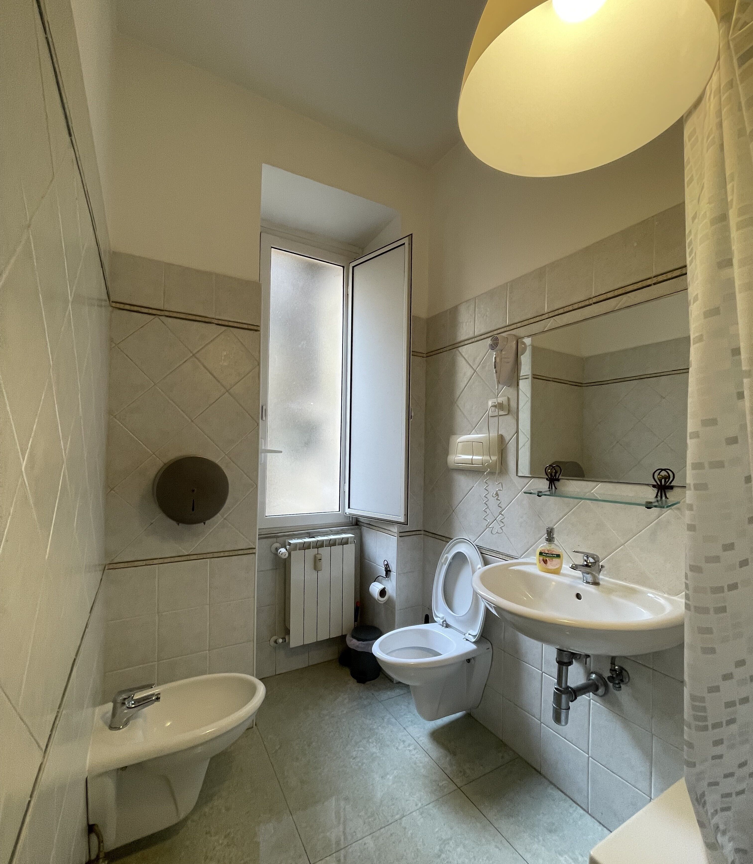 Dormitório Partilhado Básico | Casa de banho