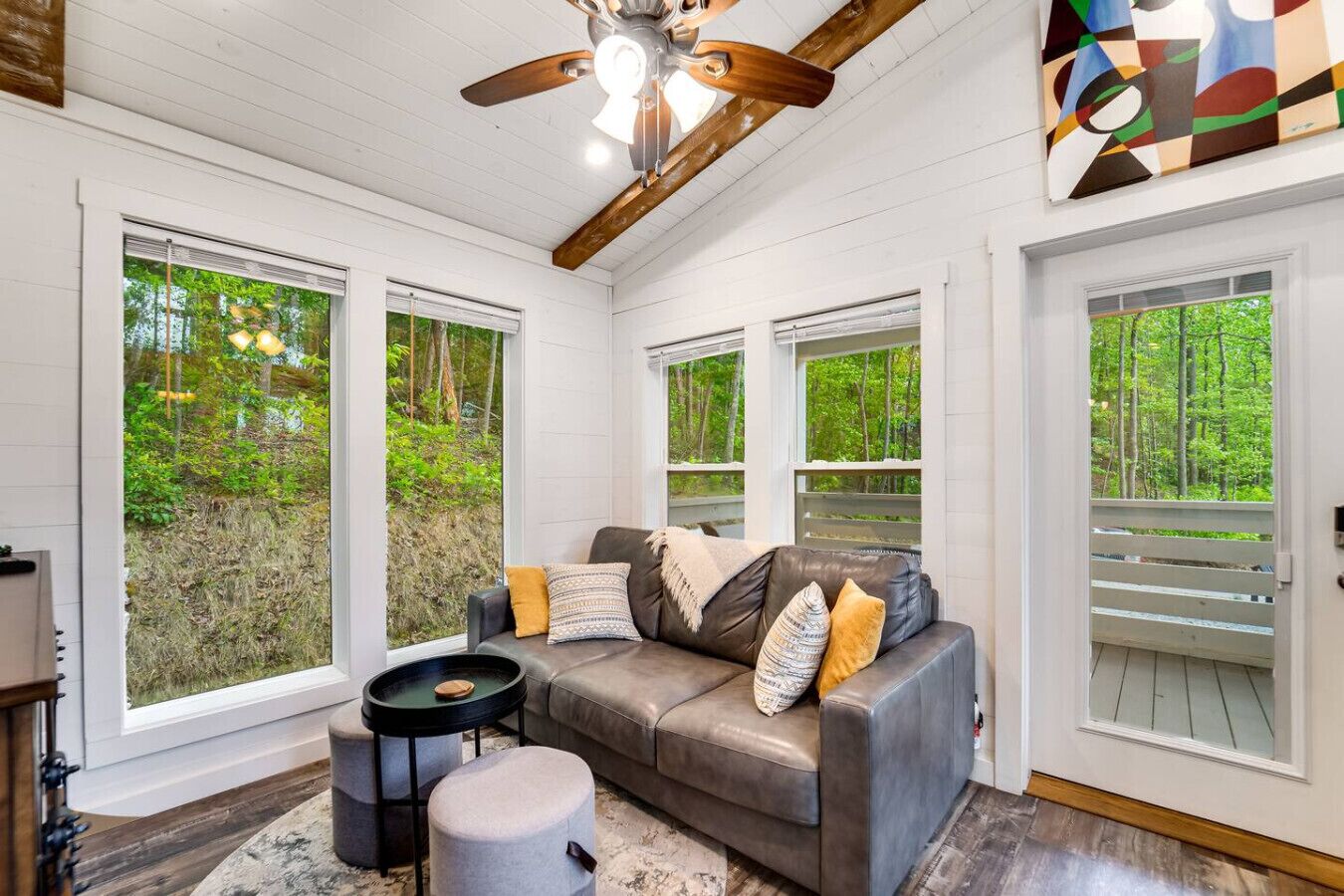 Hidden Pines Stunning Tiny  Home - Franklin, NC