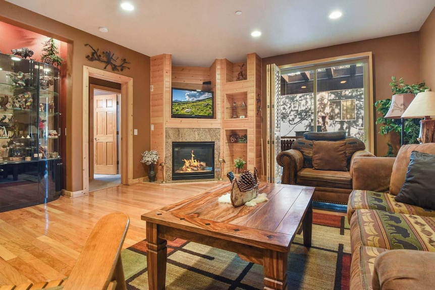 Crystal Charm Amazing 3 Bdr Condo Close To Beaches, Casinos, & Skiing! - Carson City, NV