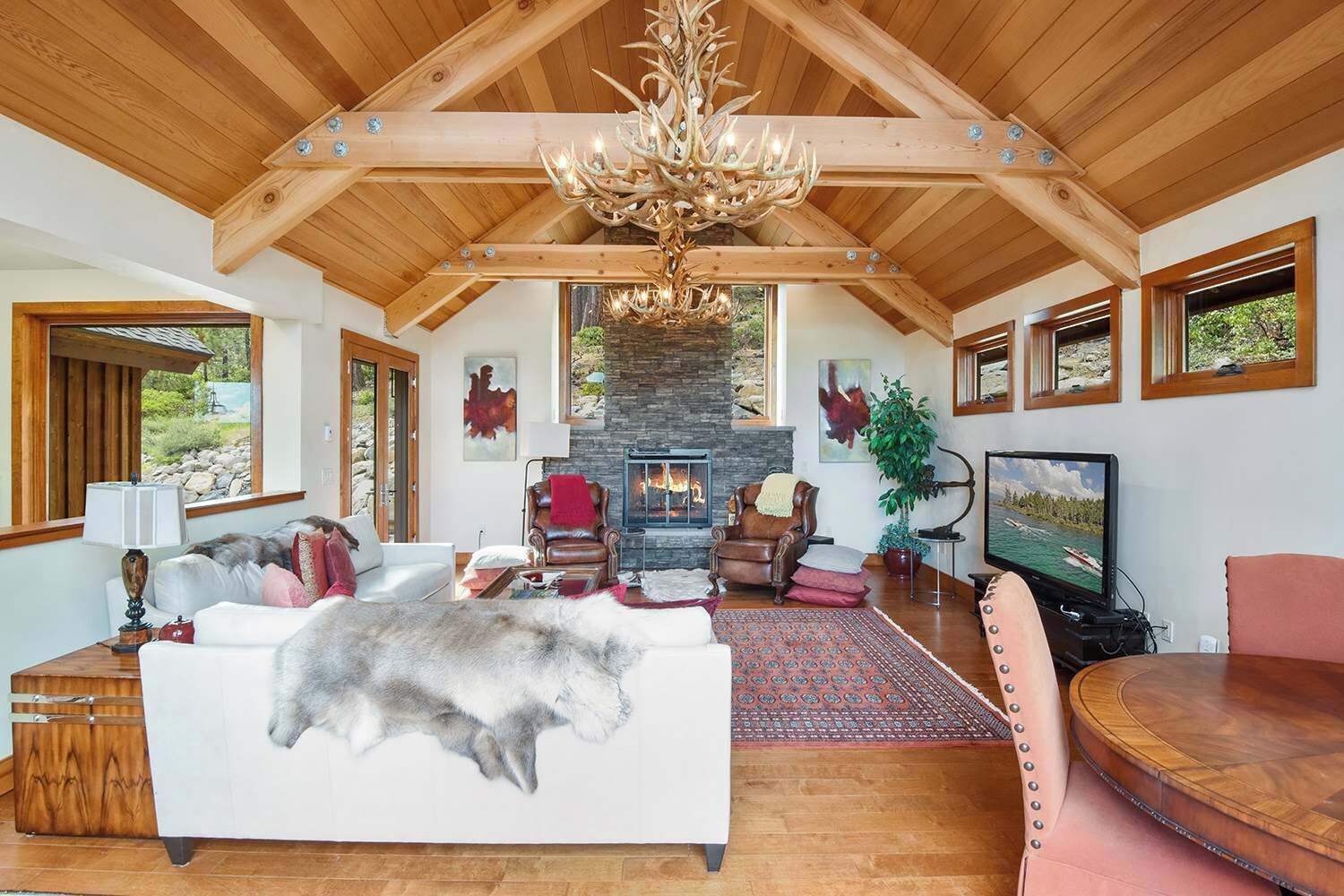 Luxury Mountain Chalet | Deck W/ Bbq & Lake Views - Tahoe City, CA