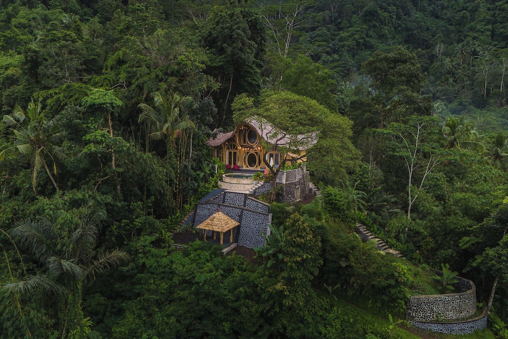 Punduk Villa - Sidemen