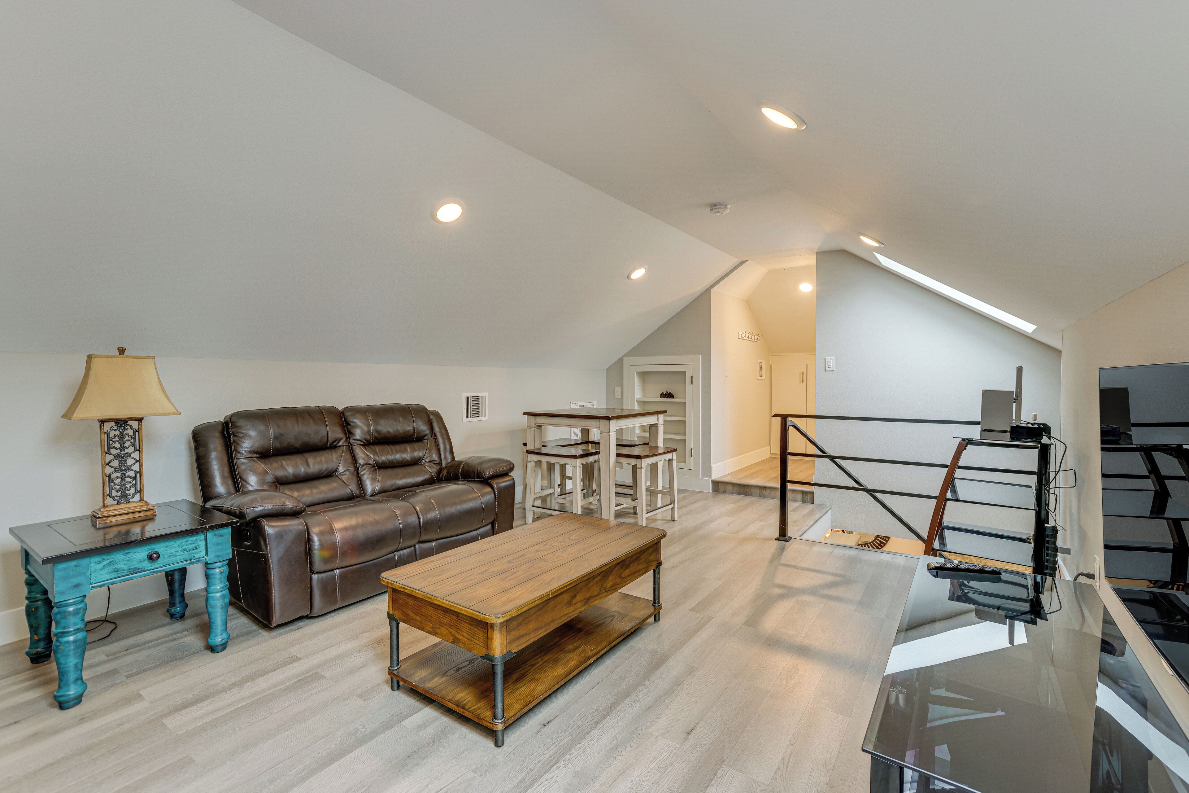Pets Welcome: Home W/ Deck & Patio In Hockley! - Stagecoach, TX
