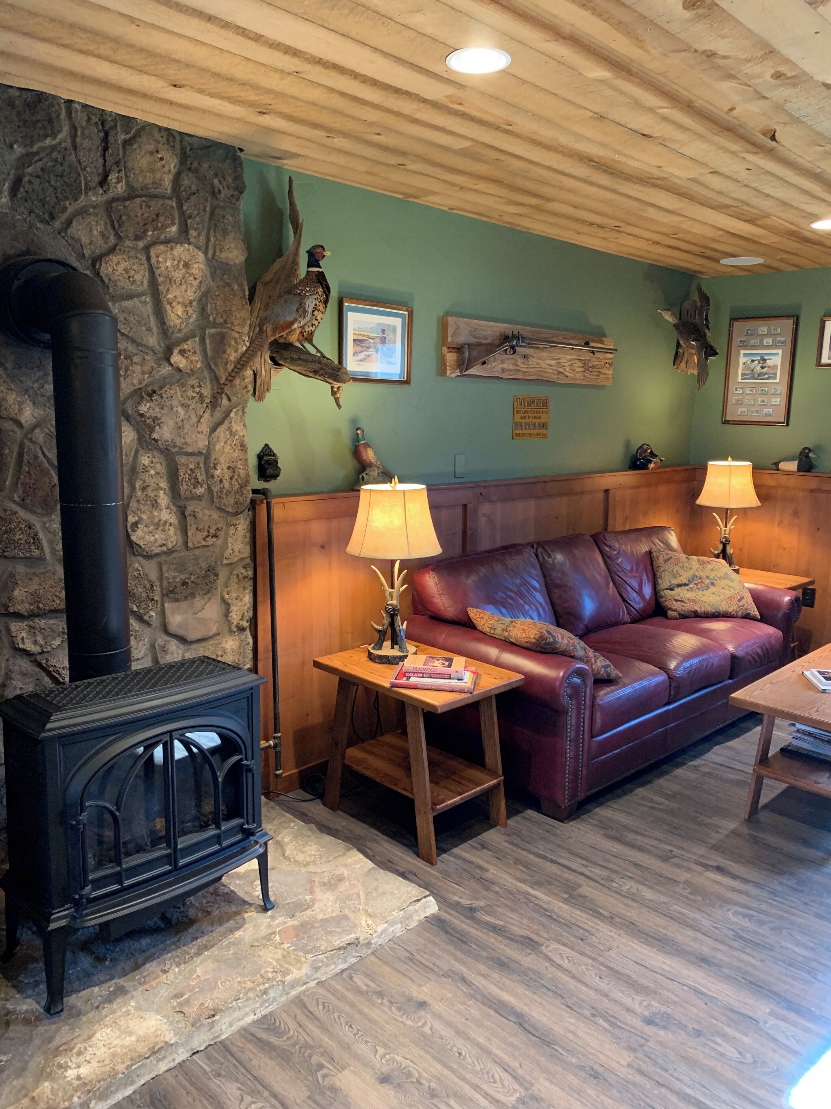 Great Sturgis Location For 86th Rally Experience - 4 Bedroom Home With Garage - Sturgis, SD