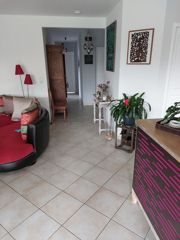 Maison Semi Individuelle à La Campagne Jardin Terrasse Couverte - Pays basque français