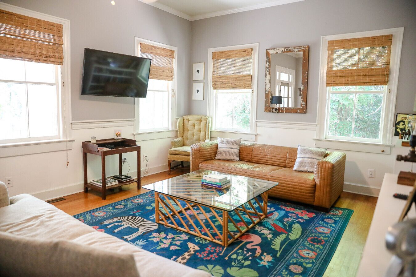 The Chick Inn On Main Neighbors! - Summerville, SC