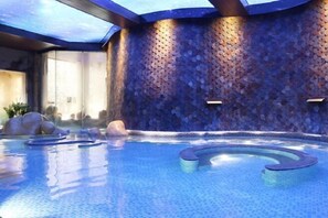 Piscina interior
