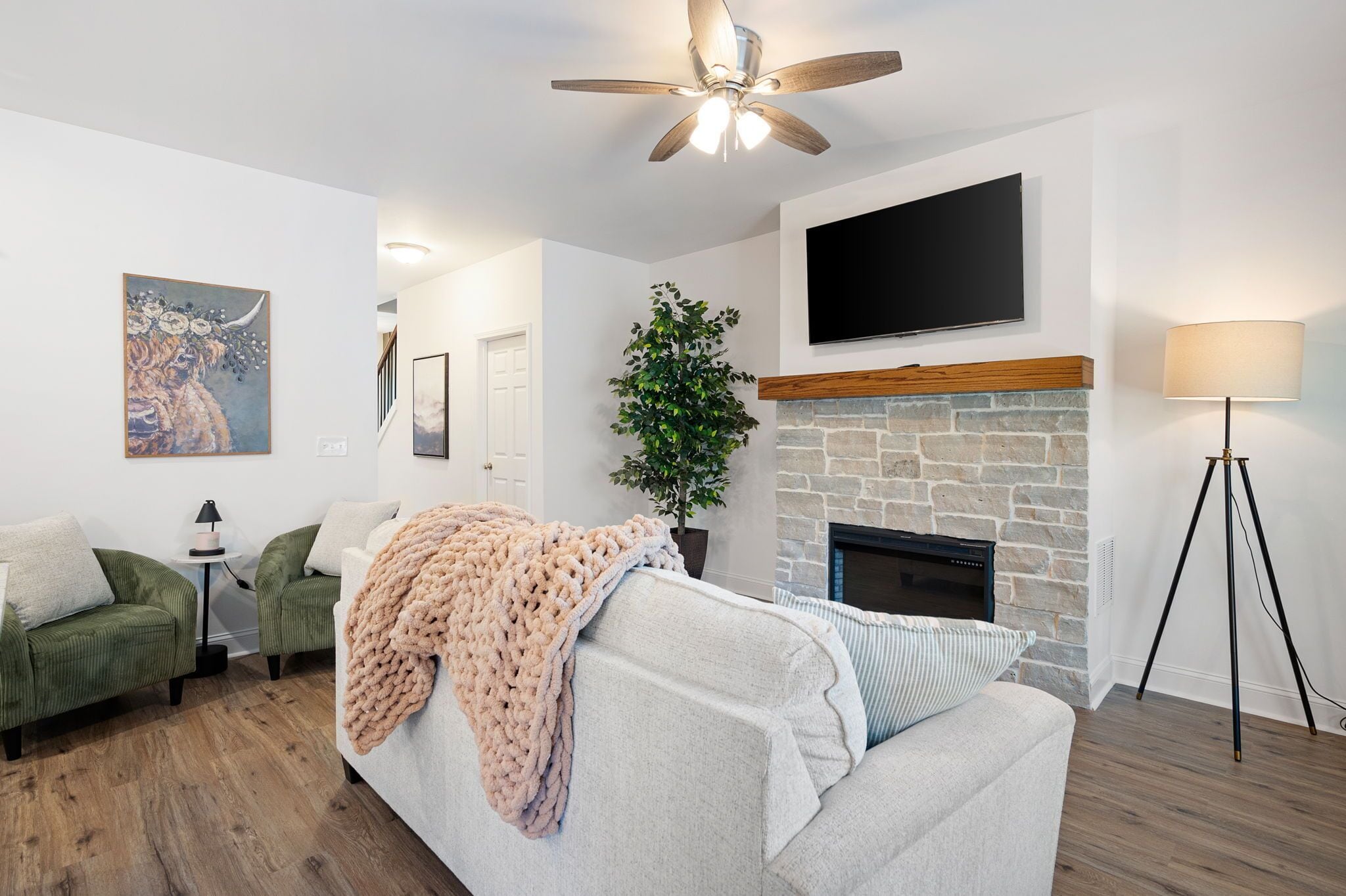 Downtown Acworth! - Red Top Mountain State Park, Acworth