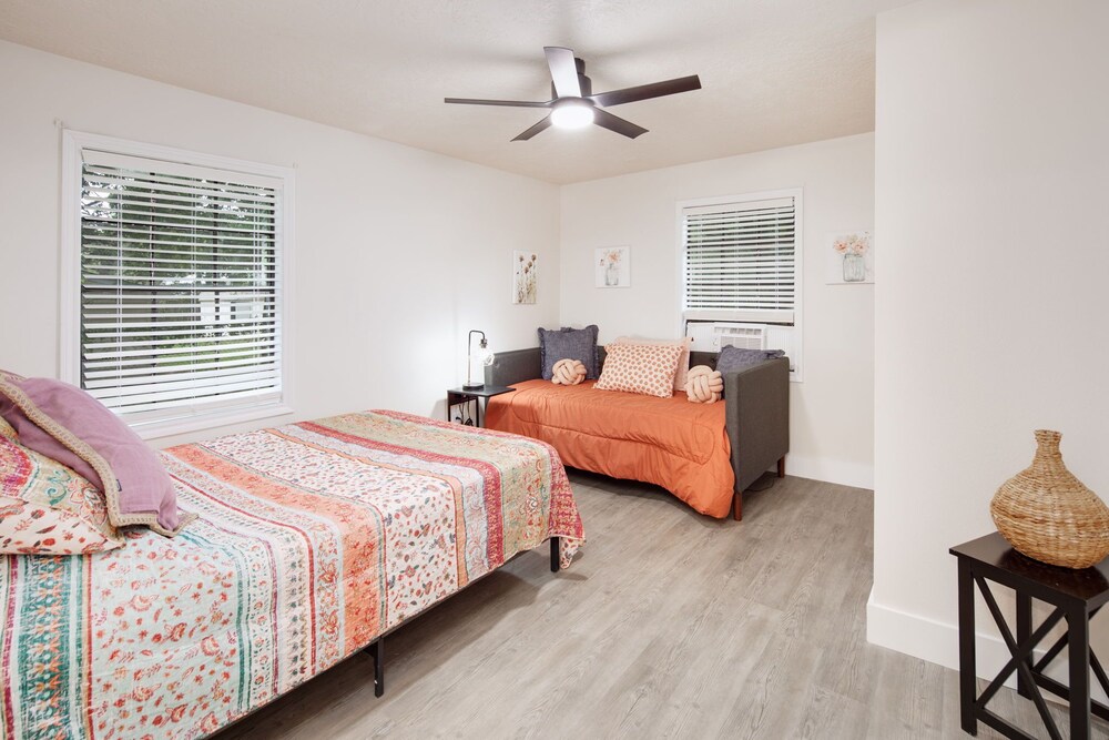 Milam Street Retreat, just minutes from Texas A&M, Northgate, and ...