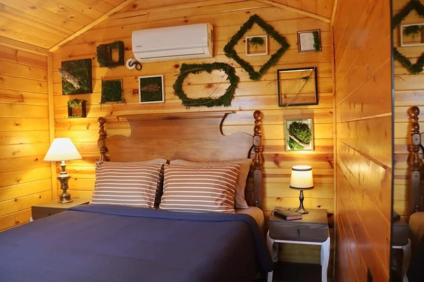 Carnation's Cove-cabin On Hidden Paradise Farms - Tennessee