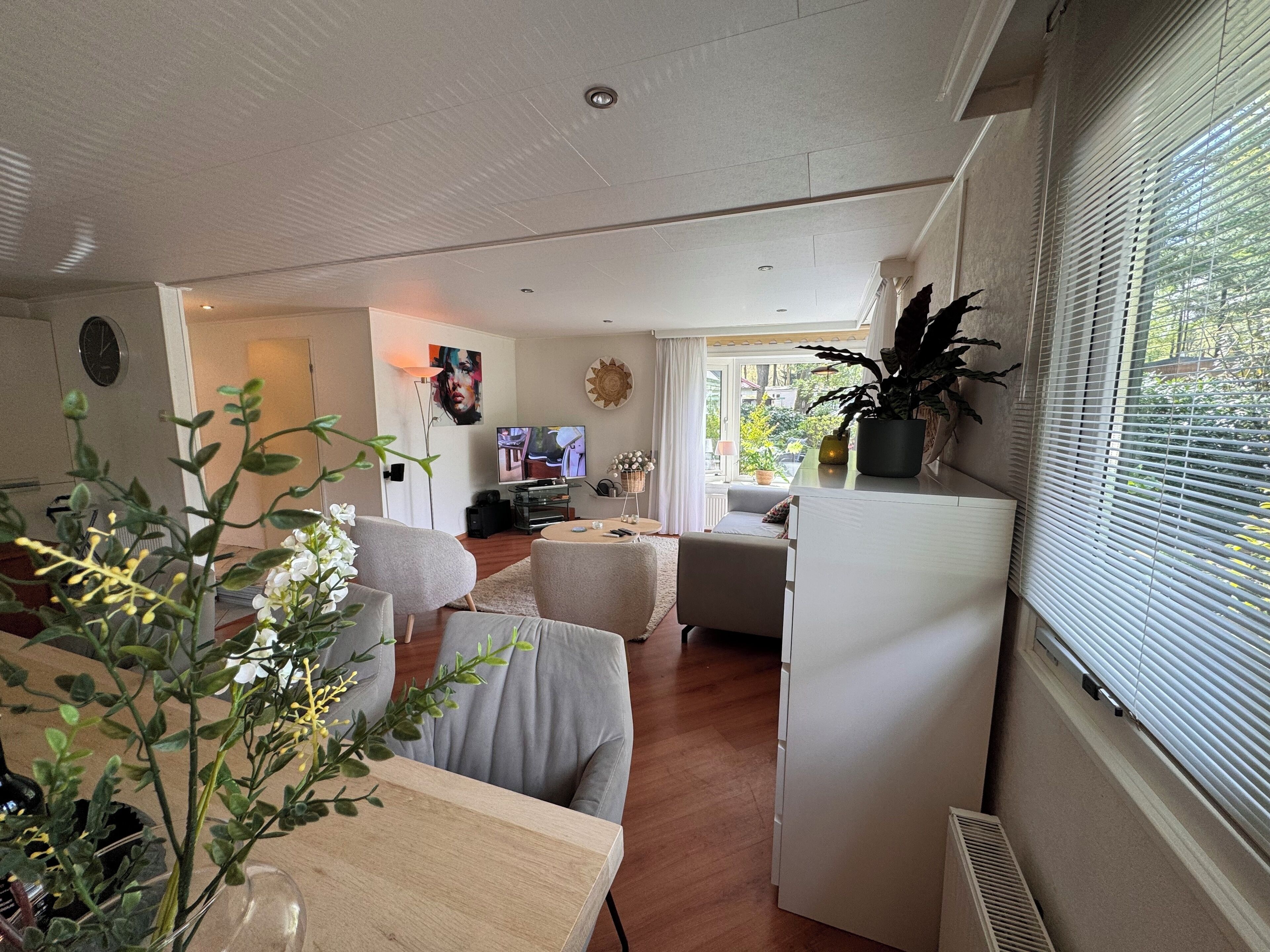 Big Deluxe Chalet With Private Jacuzzi, Swimming Pool On Park. - Arnhem