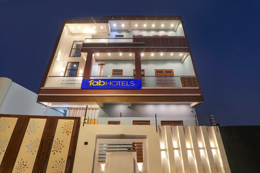 Fabhotel Hridyam Madhuram - 아요디아
