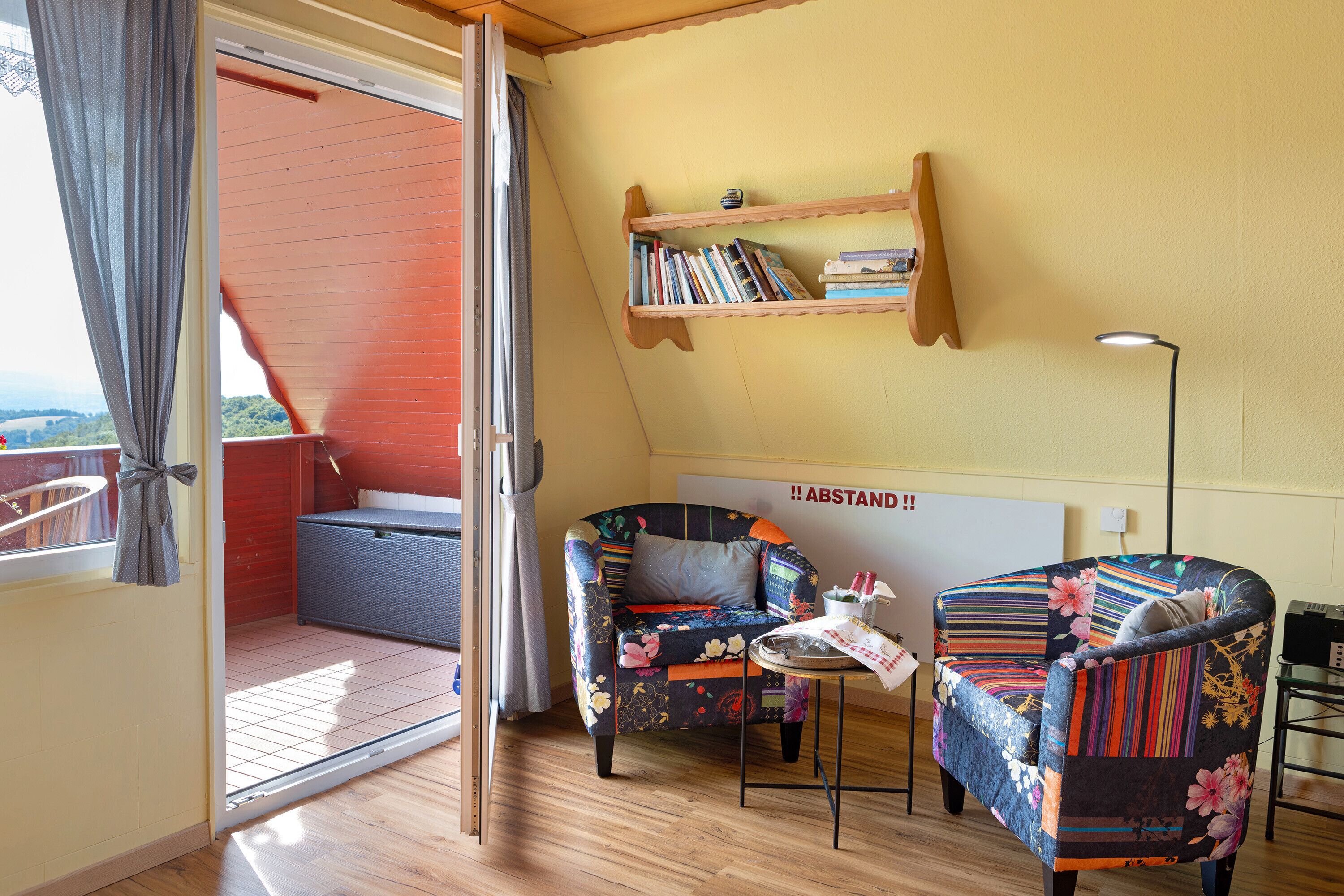 Ferienhaus 'Finnhütte Hohe Klinge' Mit Bergblick, Privater Terrasse Und Balkon - Bad Liebenstein