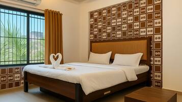 Quarto casal luxo, 1 quarto, vista para a cidade | Wi-Fi de cortesia