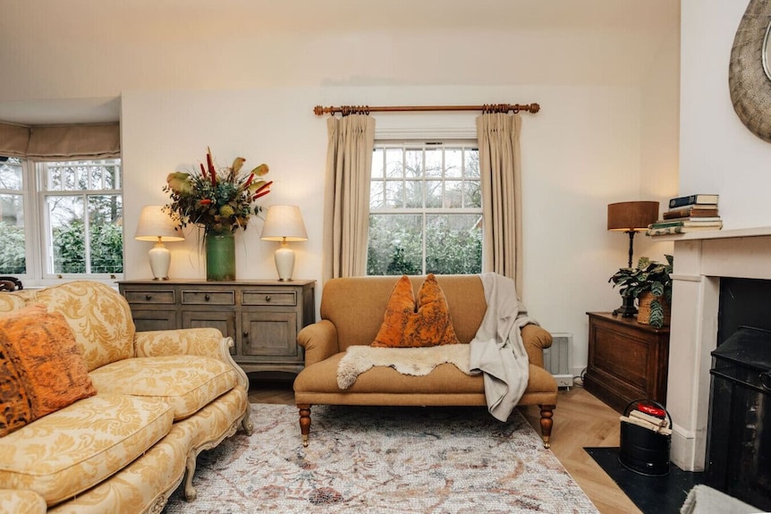 Badgemore Cottage - Pet Friendly, Sleeps 8 - Henley-on-Thames