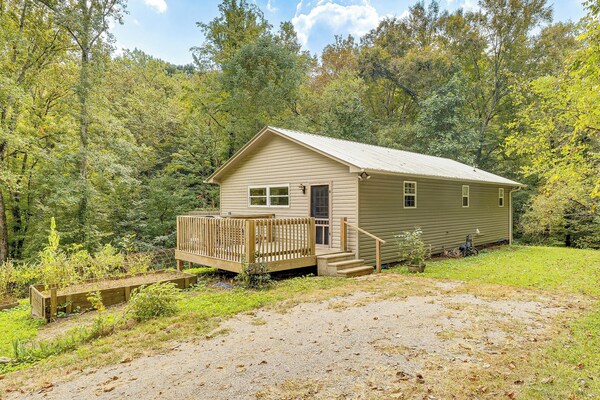 Peaceful Cabin At Lake Logan W/ Spacious Yard! - Pulaski, TN