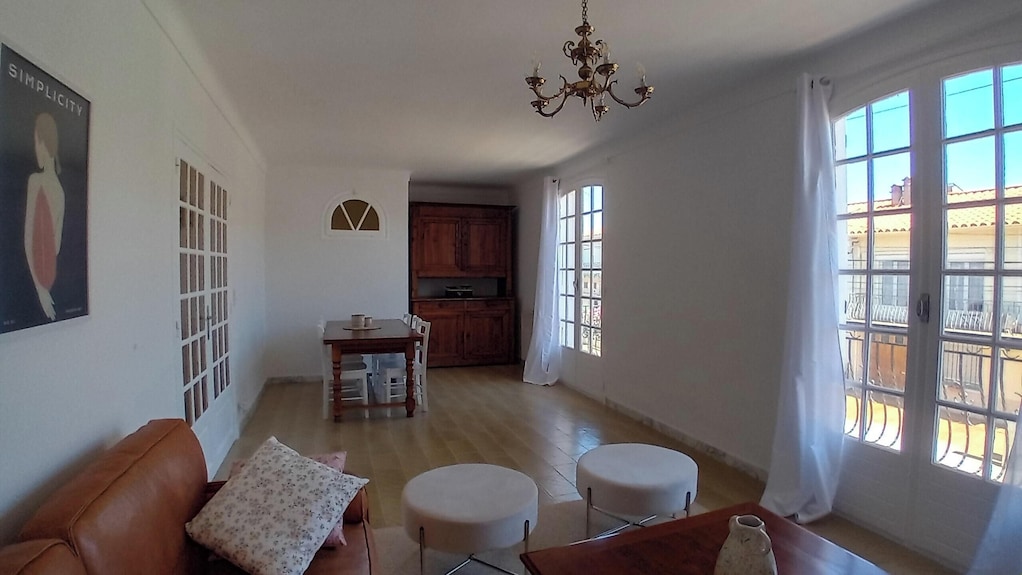 Family Home In Perpignan: Between Sea And Mountains - ペルピニャン