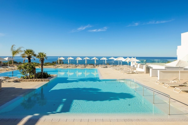 Wyndham Grand Carvoeiro Algarve - Carvoeiro
