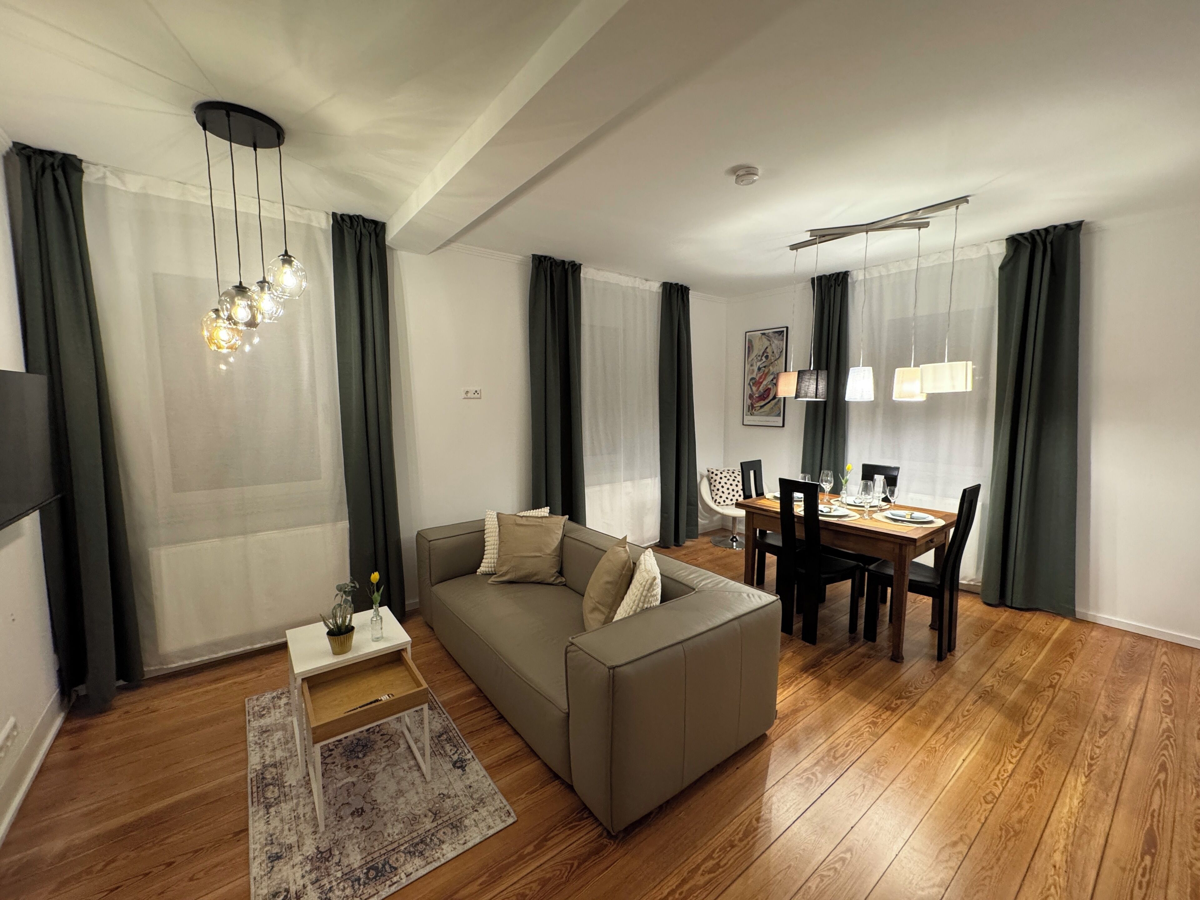 Die Moderne Ferienwohnung Für Die Ganze Familie Oder Freunde. - Weikersheim