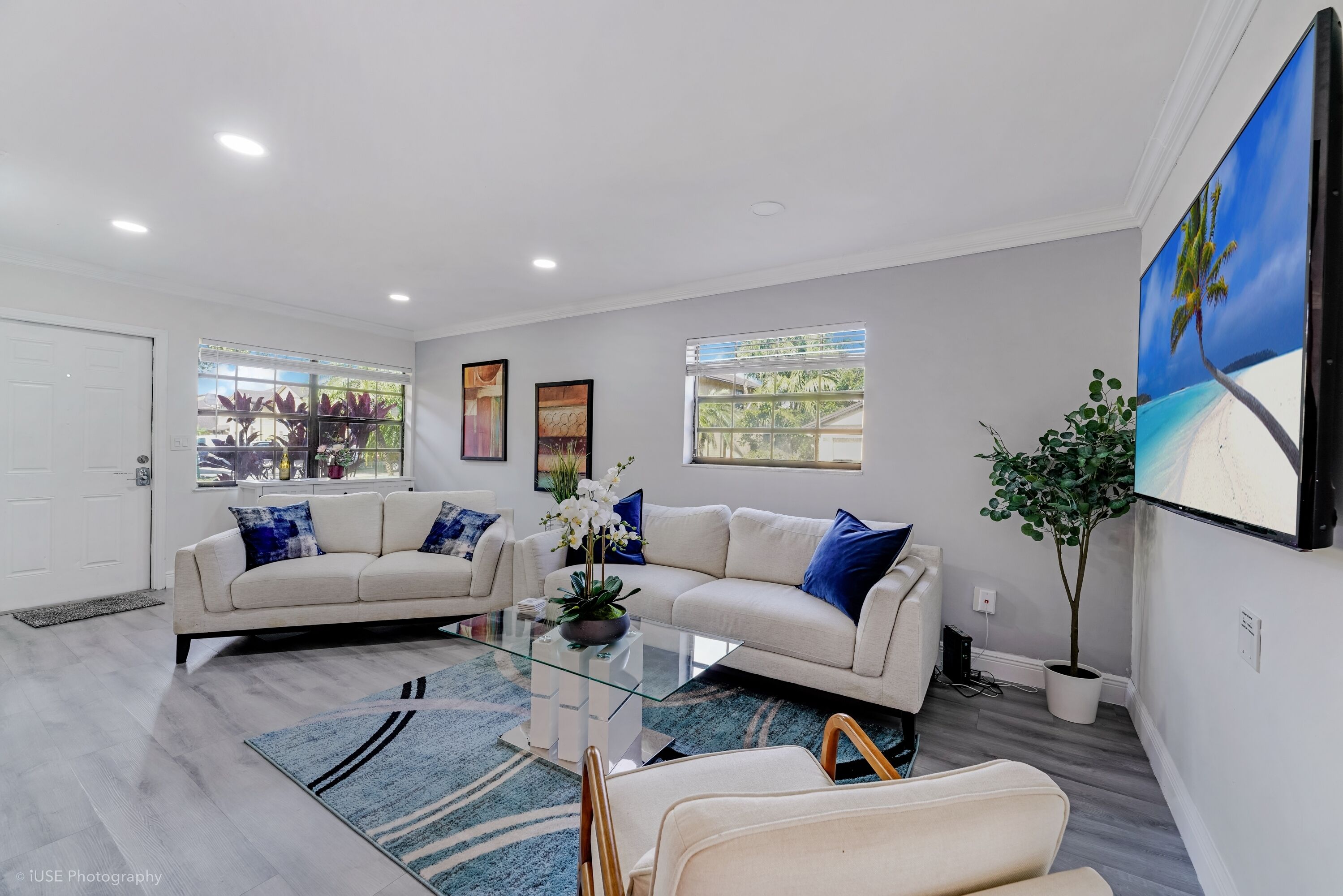 Spacious 4br Miami Townhome | Communal Pool - Miramar, FL