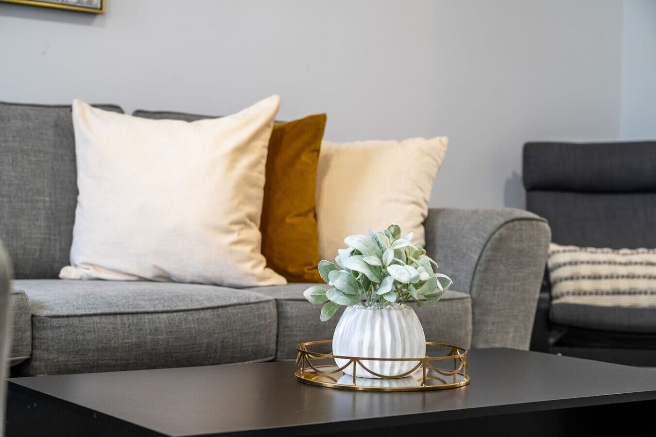 Modern Oasis | Dogs Ok | Spacious | Close To Seton - Calgary