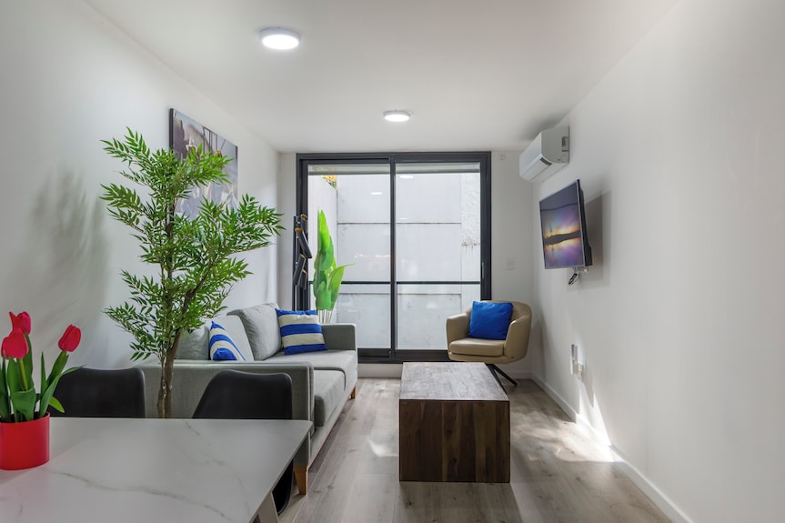 Pocitos Apartamento Brio W/king Beds, 3 Smart Tvs, W/d, Fast Wifi, Rooftop Pool. - Montevidéu