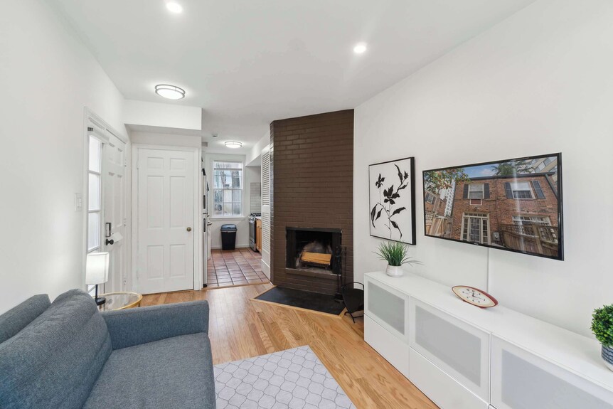 Gorgeous Small Historic Home Next To Gwu - Georgetown, DC