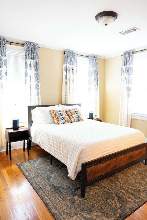 Relaxing 2br Getaway | Pets + Wifi - Montgomery, AL