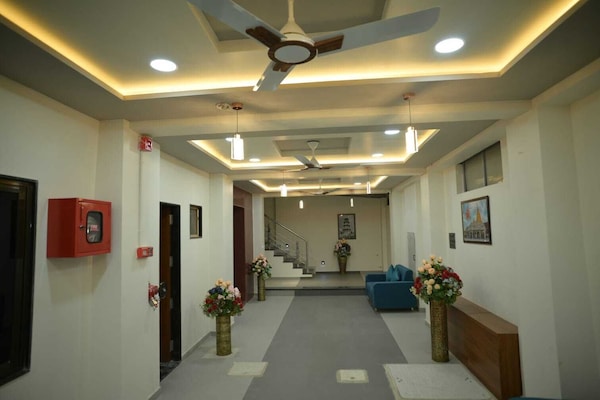 Hotel Aagman - Palanpur