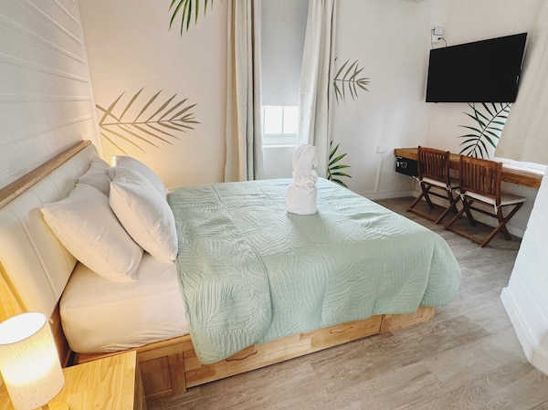 Eden On The Sea - Barbados