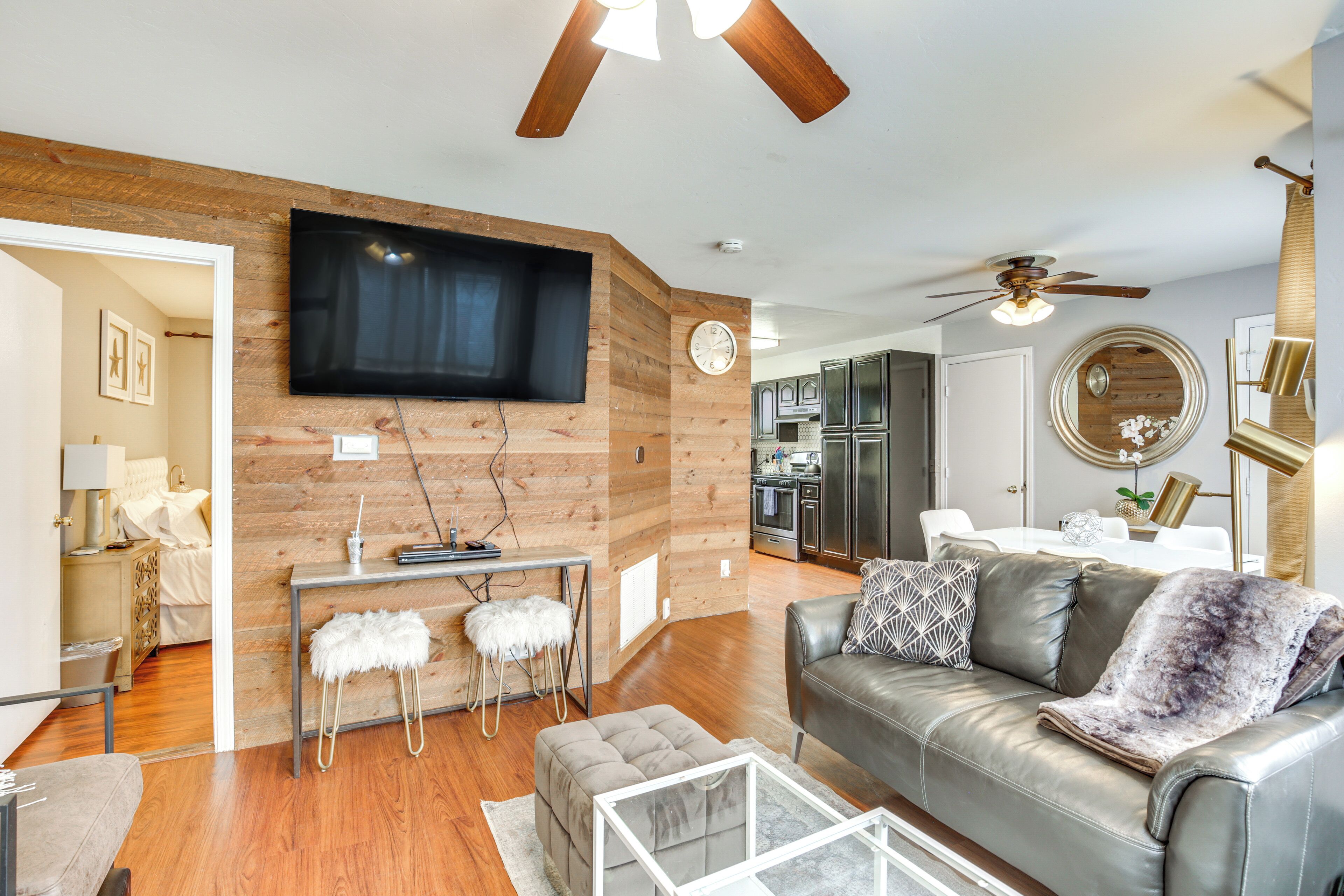 Casa (2 Bedrooms) | Interior