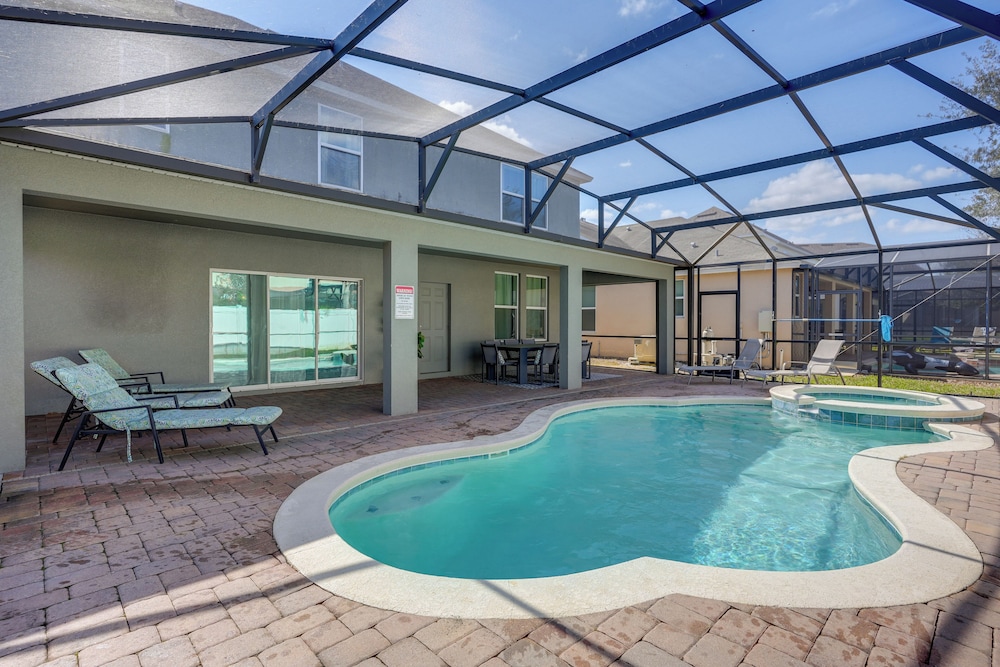 9 Mi To Disney: Group Getaway W/ Lanai & Hot Tub! - Davenport, FL