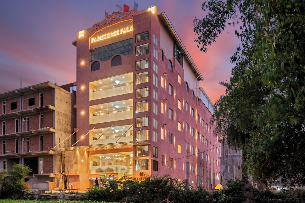 Padmshree Palace - Ayodhya