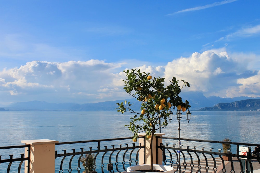 La Vista Postcard Hotel - Lazise