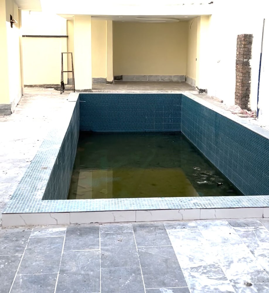Charming 3-bedroom bungalow in Sukkur with Swimming Poo.Home away from ...