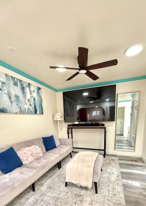 Steps To The Beach- 4 Min Walk! - モンテレー湾, CA