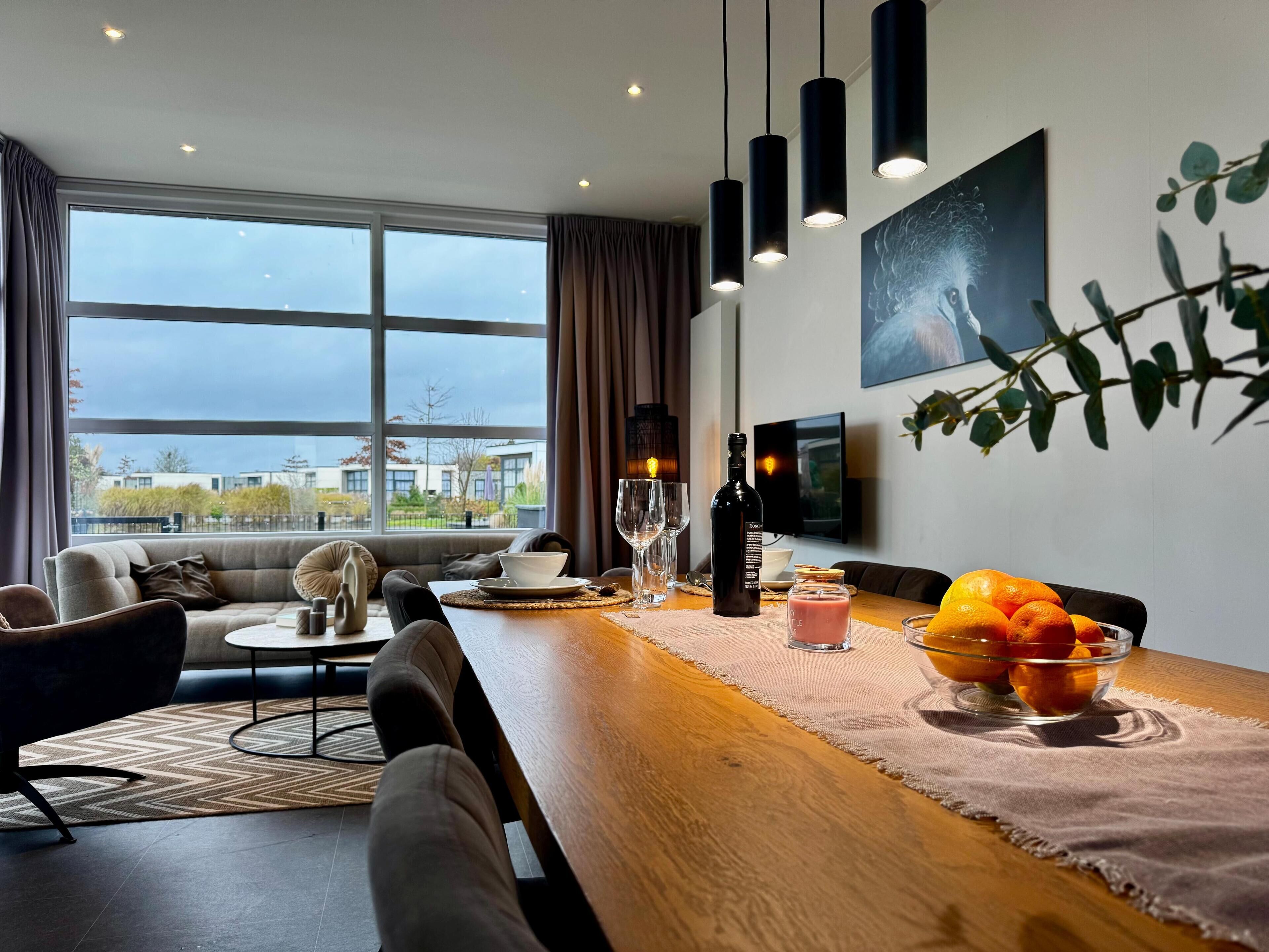 Luxurious Chalet Waterlijn: Your Dream Vacation On The Ijssel! New: Now With Fence - Zutphen