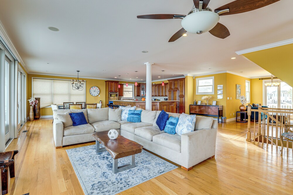 Steps To Shore: Spacious Atlantic City Retreat! - Atlantic City, NJ