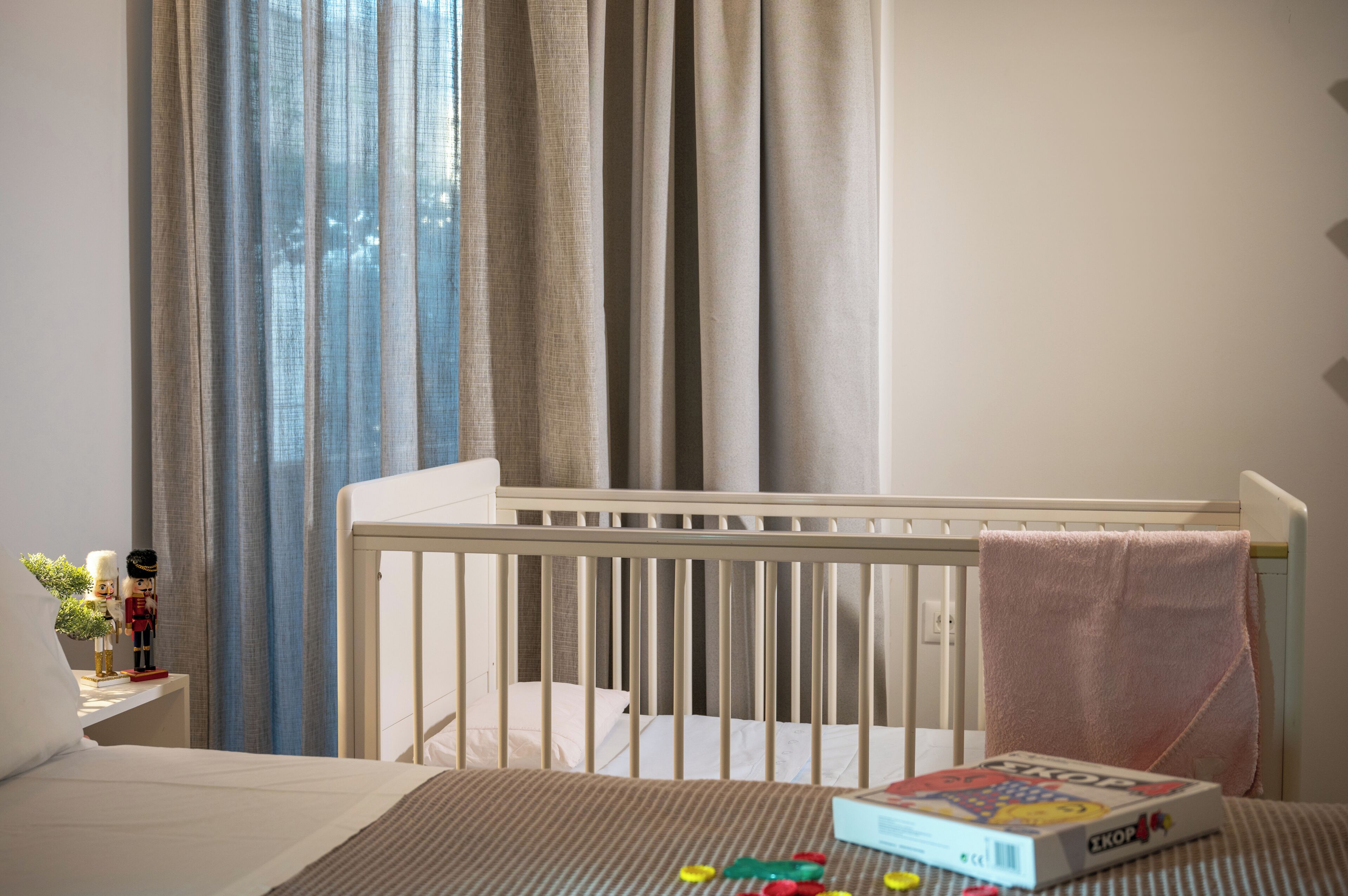 Apartamento superluxo, vista para o jardim, no piso térreo | Camas extras