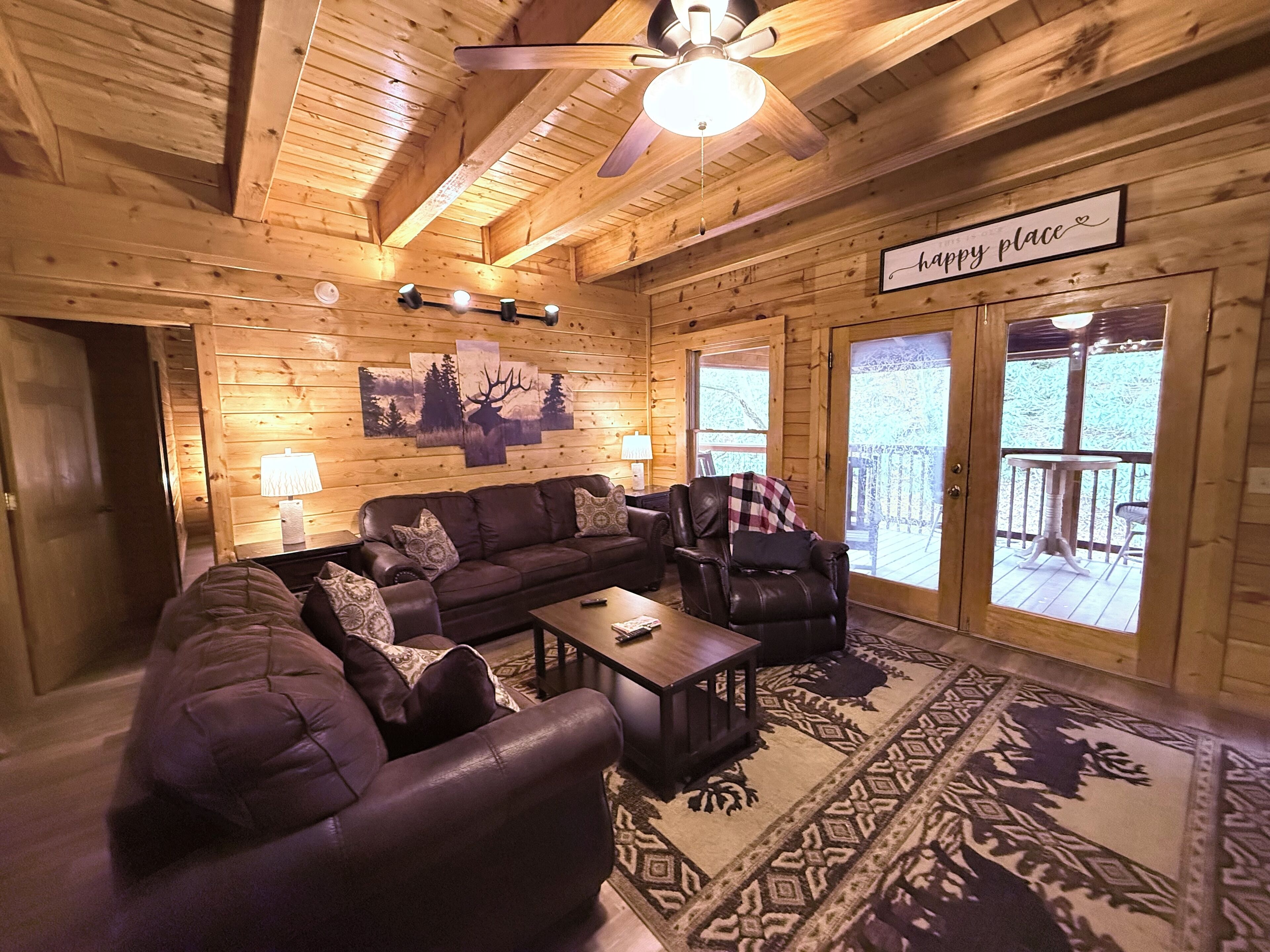 40% Off Fall Dates! Creekside! 8br~8ba Lodge In Pf~ht, Fire Pit, Pt & Theater! - Gatlinburg, TN