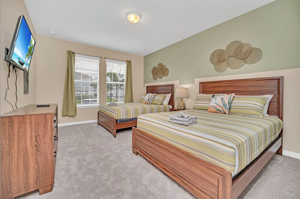 NO LONGER TAKE ANY BOOKING, BEING SOLD - Four Corners | Vrbo