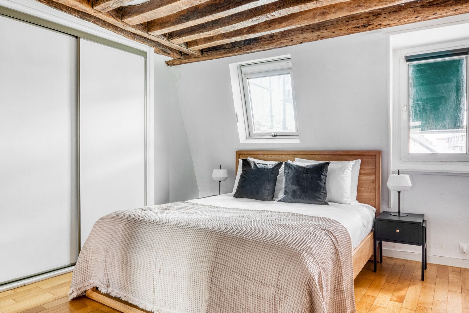 Blueground | Bastille, A/c, Nr Le Marais - Paris